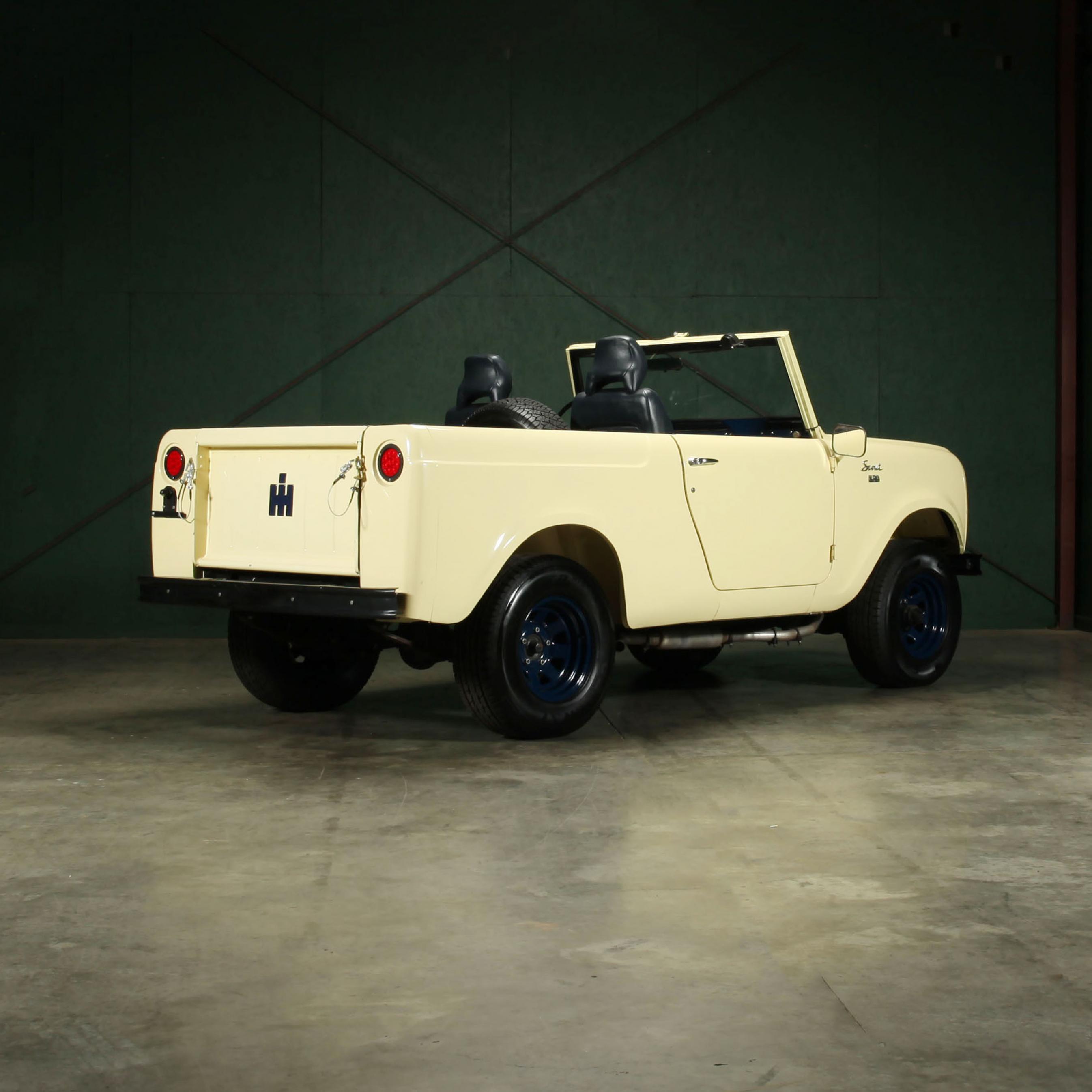 International Scout 80 Lifted